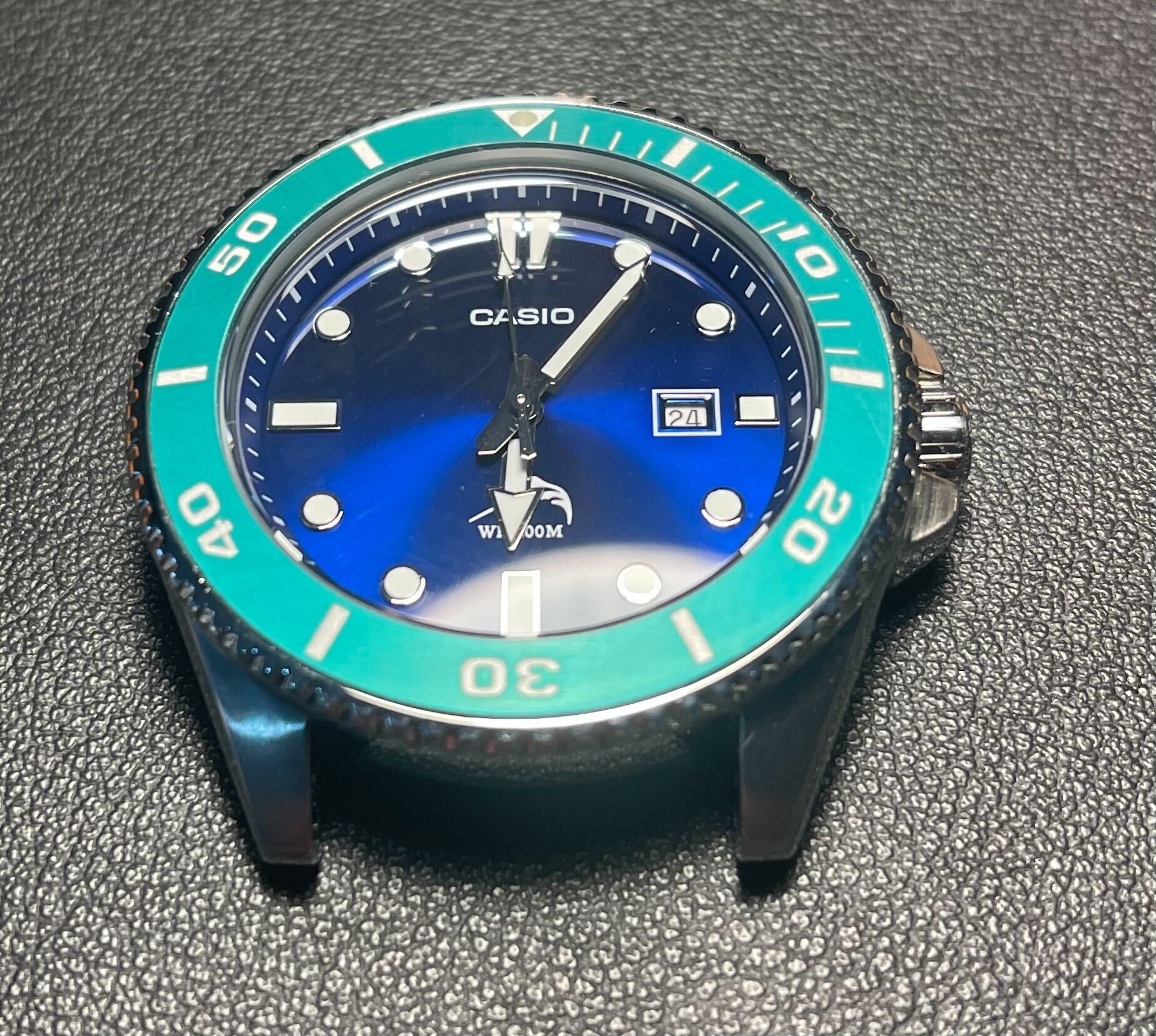 Watch Customizing: Personalize Your Casio MDV-106 Duro for a Unique Ti ...